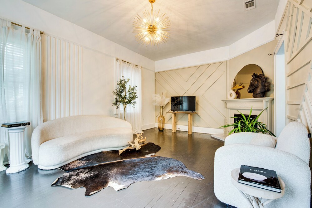 Renovated Atl Home 2 Mi To Mercedes-benz Stadium! - Atlanta, GA