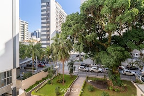 Apartamento Básico | Terrenos do alojamento