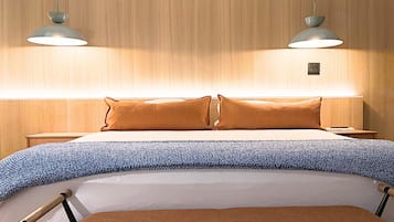 Quarto Premier, 1 cama king-size | Roupa de alta qualidade, minibar, com decoração personalizada