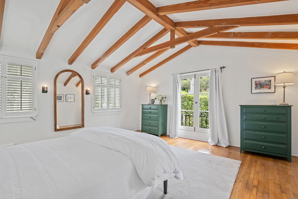 Monte Sagrado - Exceptional Charm in Montecito Lower Village - Coast ...