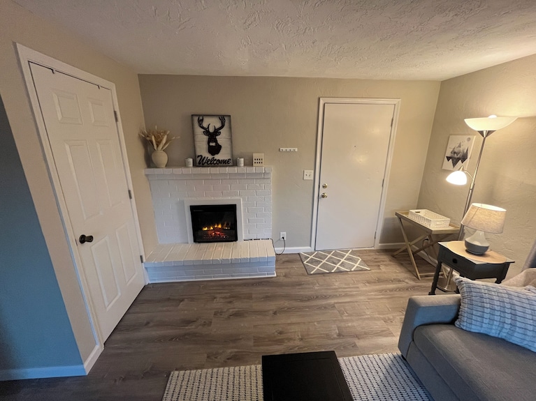 Charming And Relaxing 2-bedroom House In Quaint Springfield With Ac. - Springfield, OR