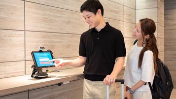 Check-in e check-out automático