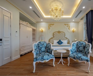 Quarto de Luxo, 1 cama king-size, não fumadores, casa de banho privativa | Cofre no quarto, Wi-fi grátis