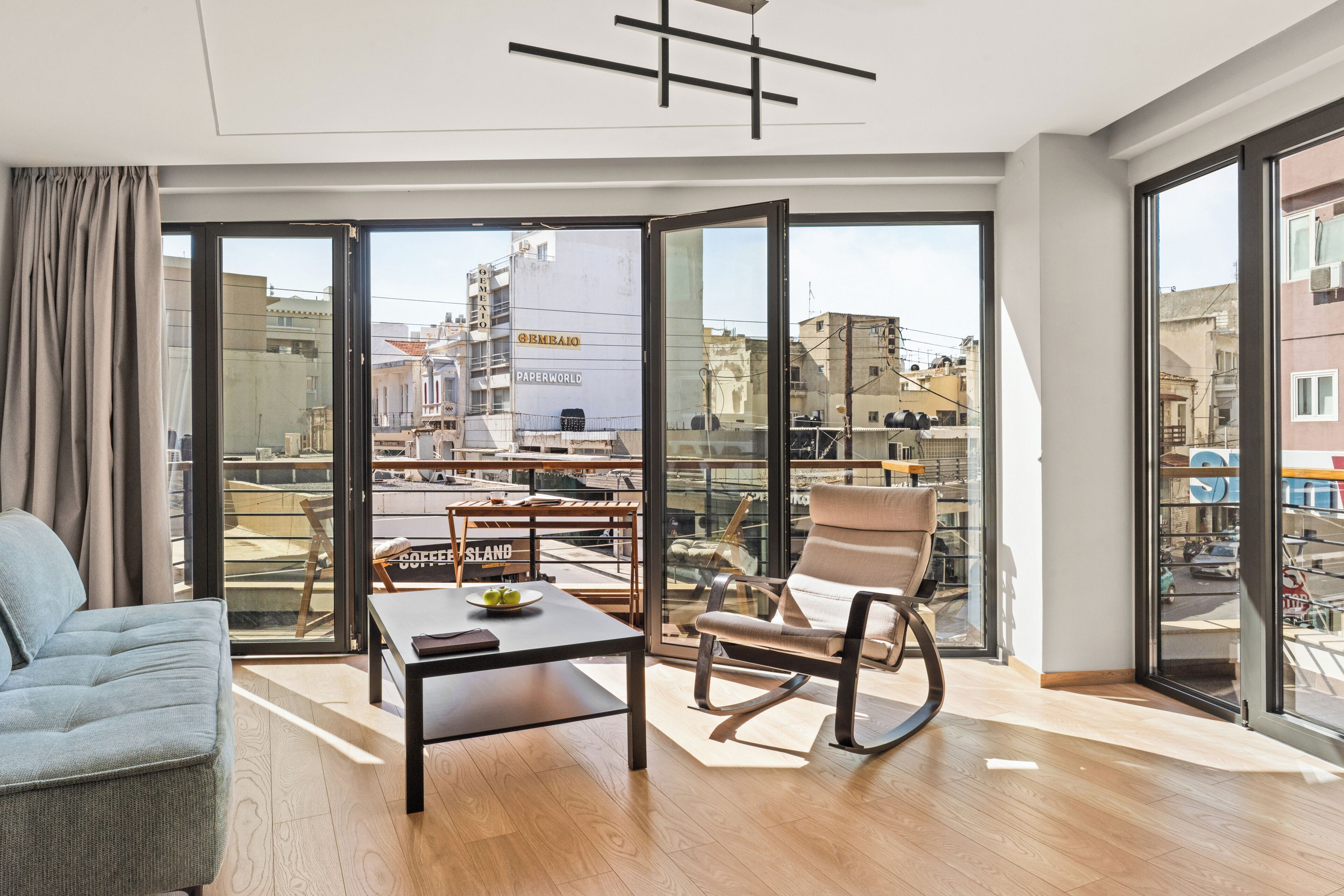 Luxury Grand City Balcony Escape | Vista para a cidade