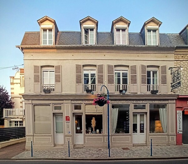 Hôtel Des Falaises - Villers-sur-Mer