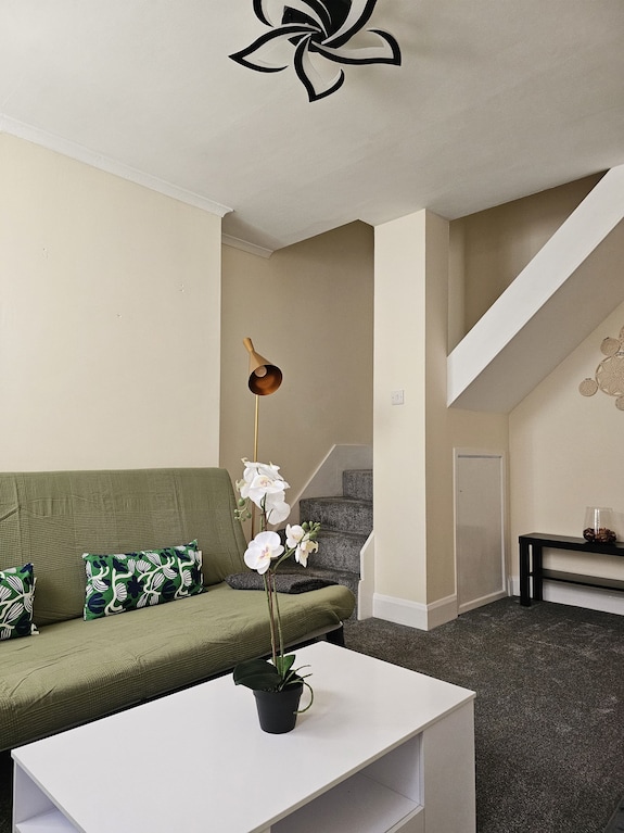 Well-located House With Patio And Parking -Croxley Green- Easy Access To London - Watford