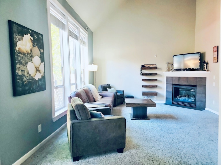 Teak And Jordan Estates- Sleeps 28! - Corvallis, OR