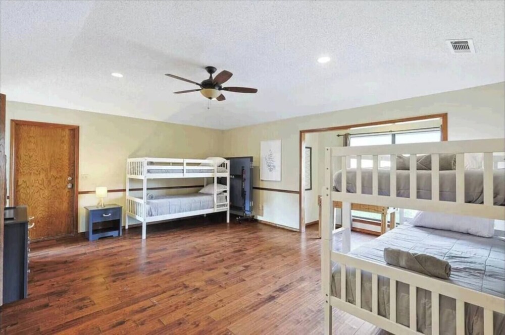 Upscale 4BR Family Home | Designer Furnished | Near Nature & Lakes Stay ...