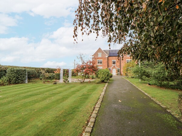The House At School Farm - Staffordshire