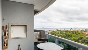 Apartamento Básico | Terrenos do alojamento