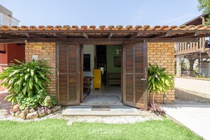 Vila básica | Detalhe da fachada