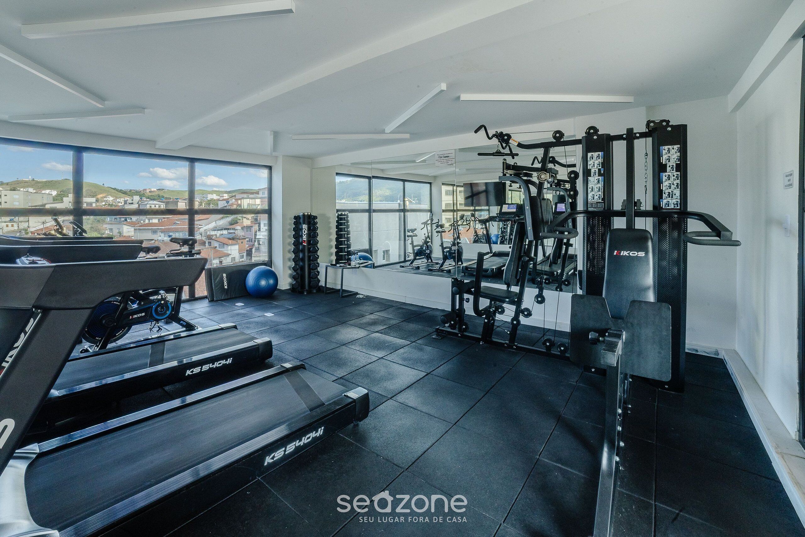 Apartamento básico | Sala de fitness