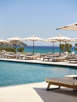 Piscina exterior sazonal