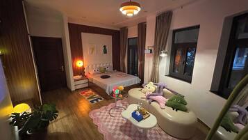 Quarto Duplo Lua de Mel | Secretária, cortinas/cortinados opacos, quartos insonorizados