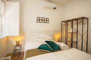 Apartamento, Vista para a cidade | Cortinas/cortinados opacos, quartos insonorizados