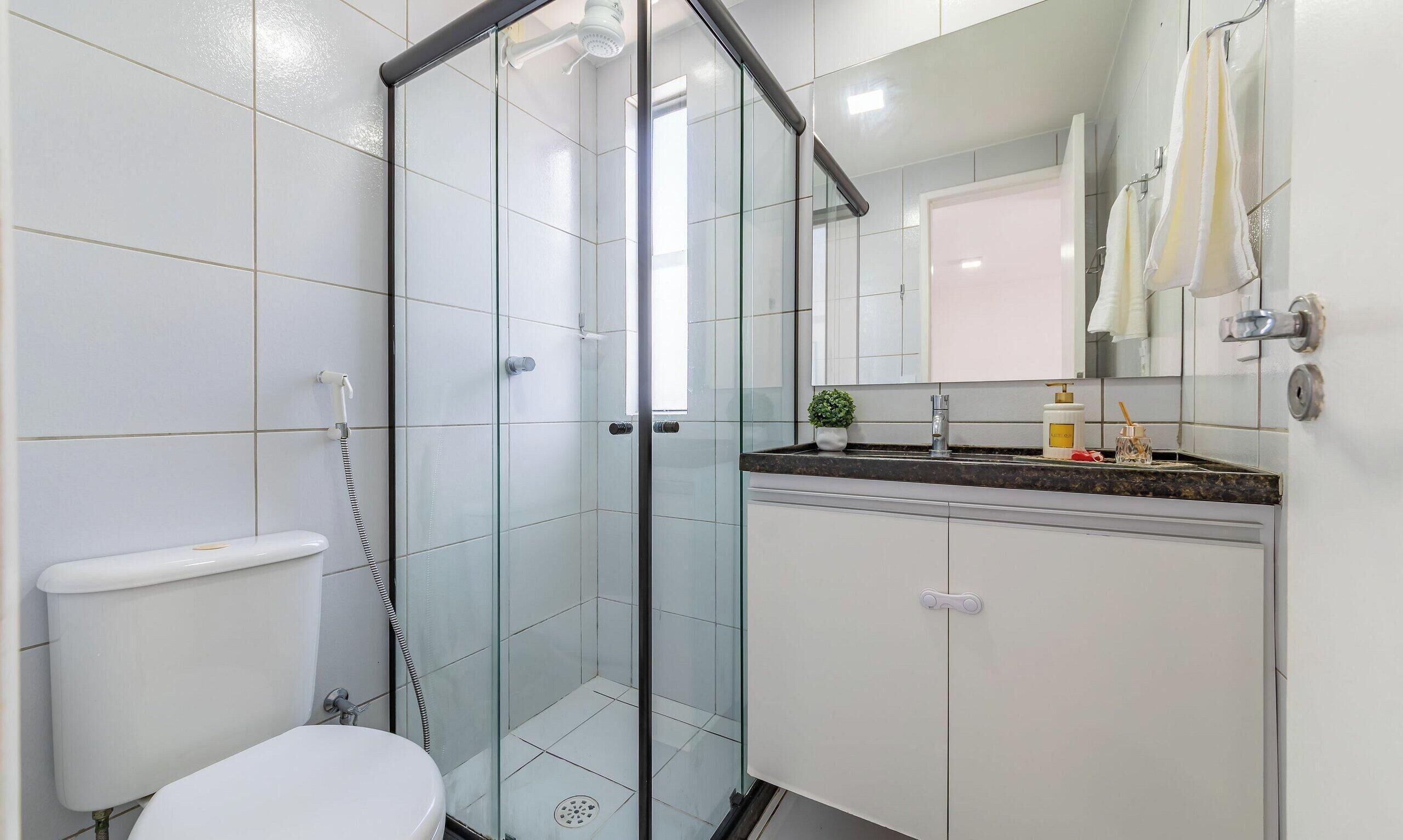 Apartamento básico | Banheiro