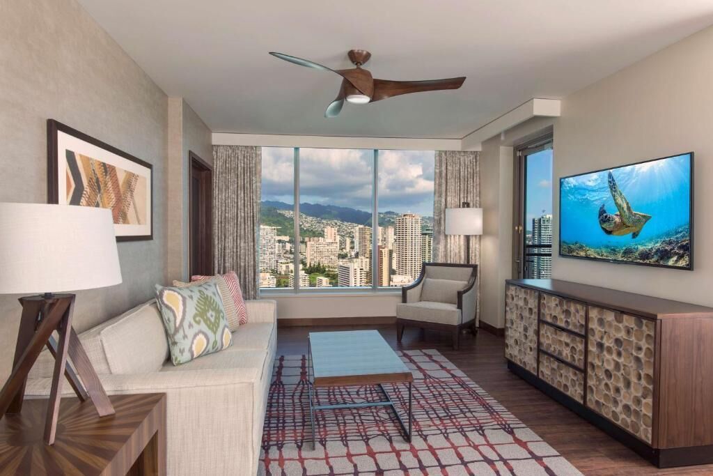Hilton Grand Islander Waikiki - 1 Br Suite  Weekly Booking Only - Honolulu