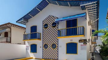 Apartamento básico | Fachada