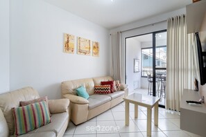 Apartamento Básico | Sala de estar