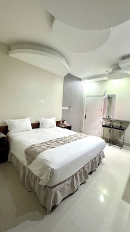 Apartamento standard, 2 quartos | Wi-Fi de cortesia, roupa de cama. Al Bayrahaa Checkmyguest Muscat
