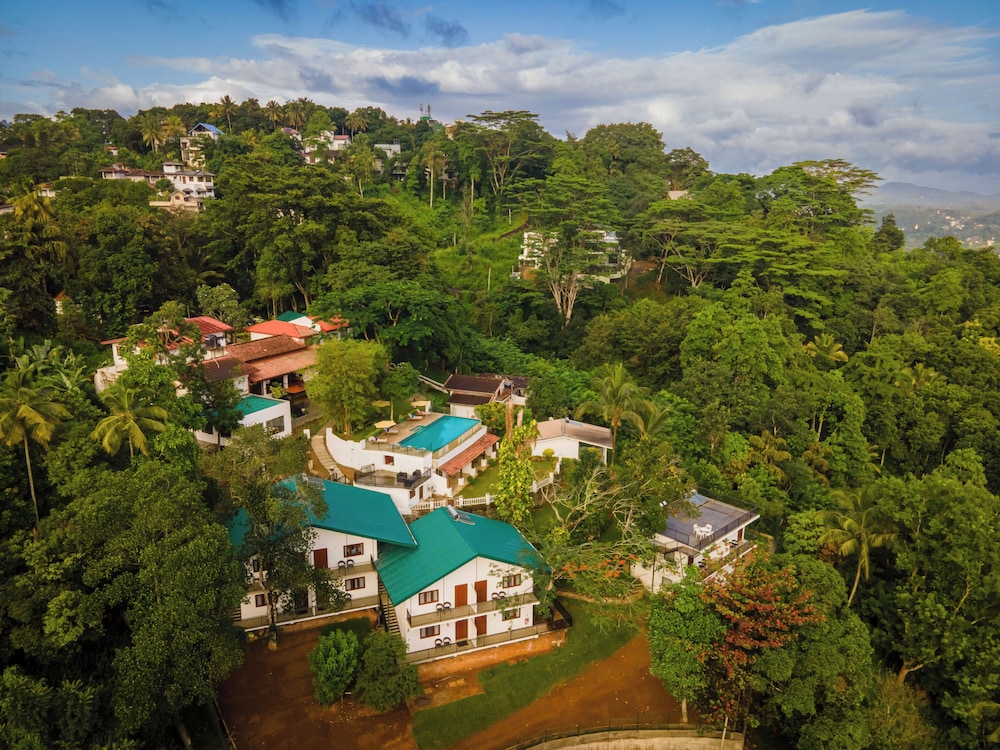 Mirage Kandyan Heights - Kandy