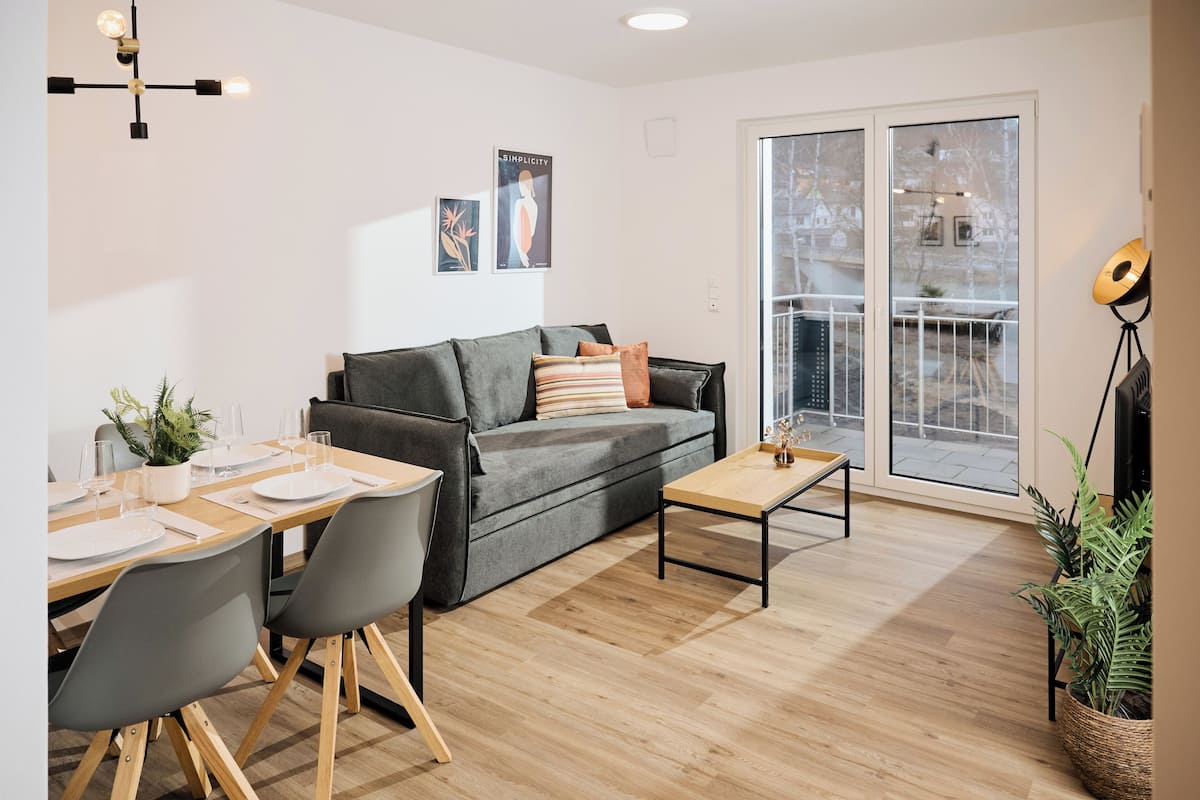 Apartamento Superior, varanda, vista para o pátio | Sala de estar