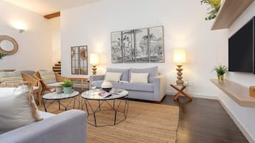 Apartamento (3 Bedrooms) | Sala