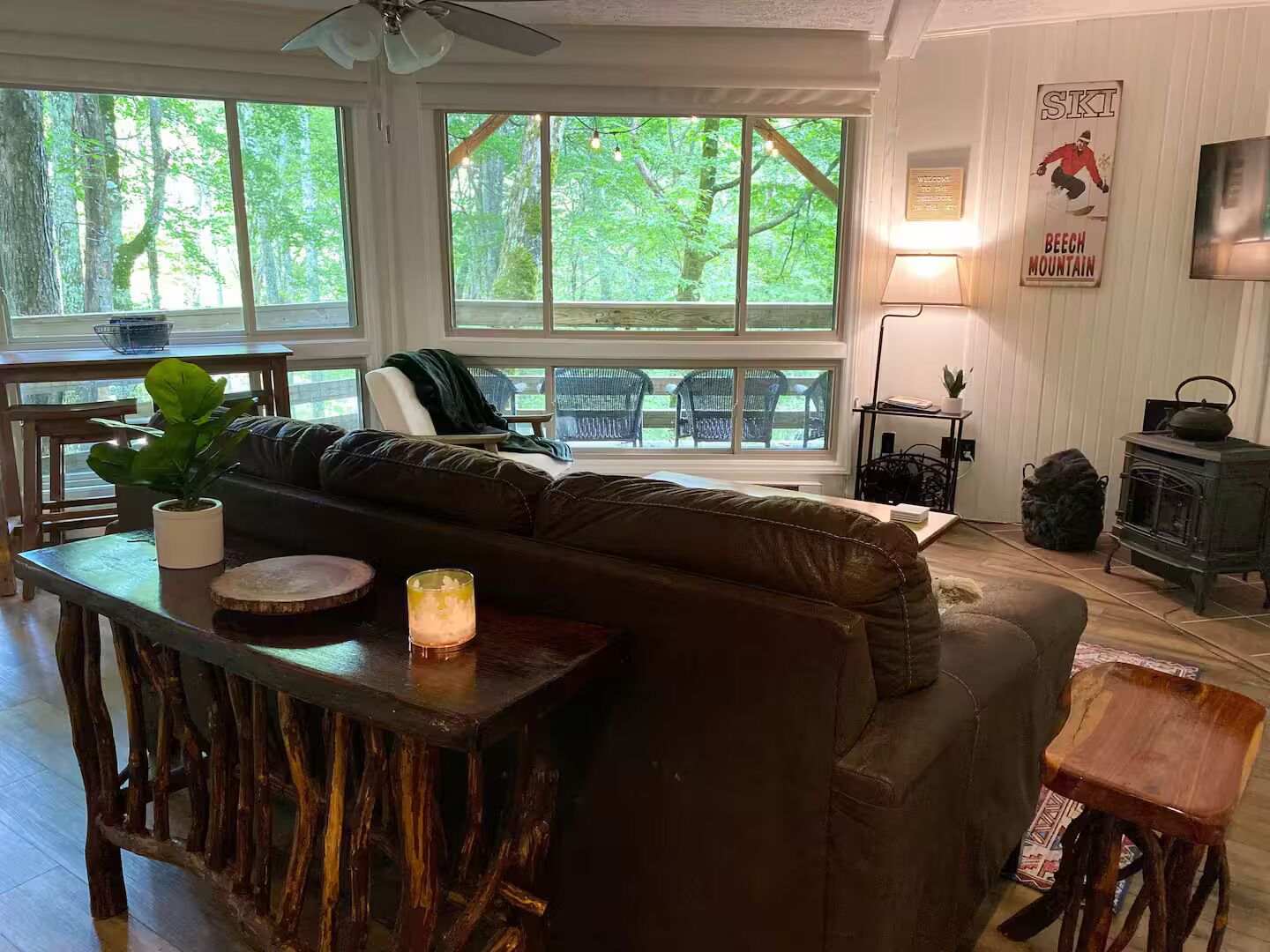 Lovely 1-bdrm Treehouse In Sugar Mountain. .5 Miles To Ski Resort!! - Sugar Mountain, NC