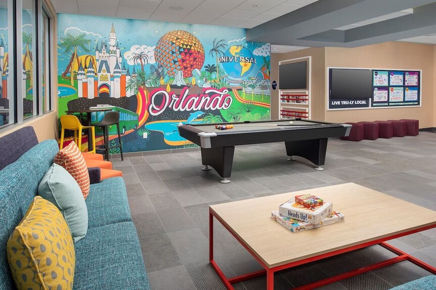 Tru By Hilton Orlando | 1 King Bed | Near Aquatica & Seaworld Orlando - Kissimmee