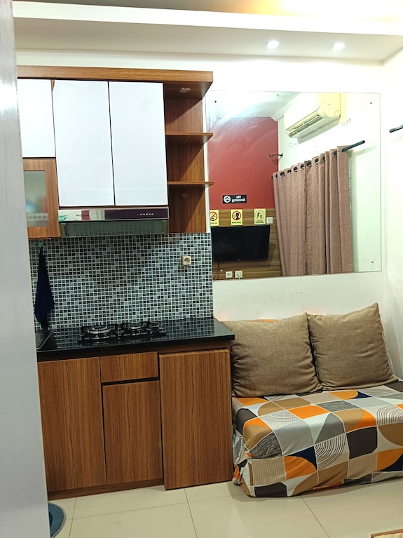 2 Bedroom Apartment Green Pramuka City By Siginjae Rooms - Jakarta