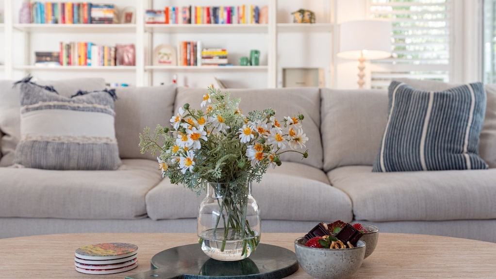 The Salty Perch Coastal Comfort Just Steps From The Sand - Jervis Bay