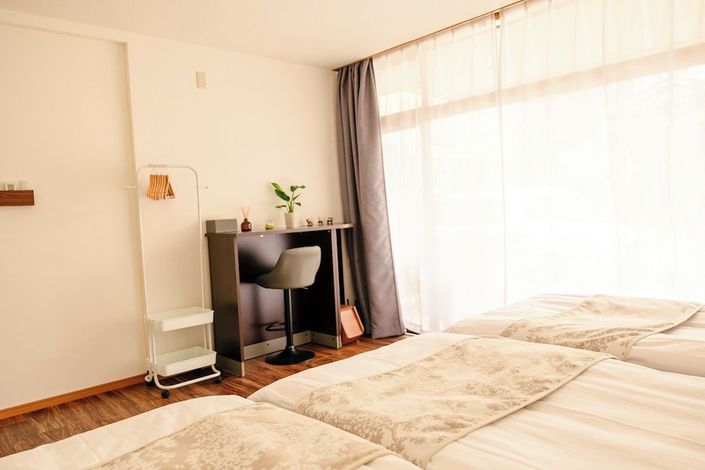 X103 Nagoya Station area Courtyard rental detach / Nagoya Aichi ...