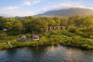 Vista para o lago