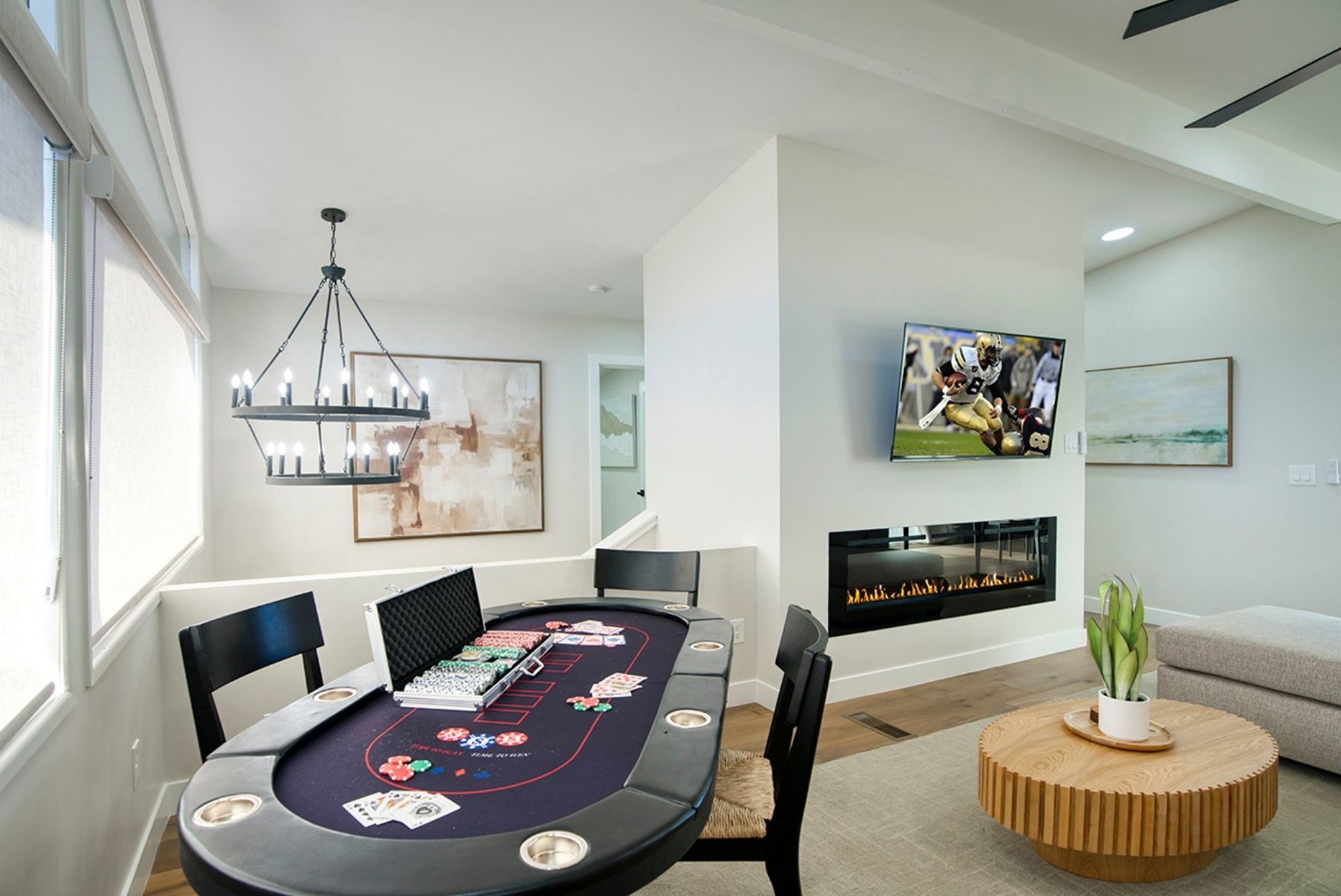 Uptown Sedona Luxury  3 King Suites  Views  Hot Tub&fire Pit  Wal... - Sedona, AZ