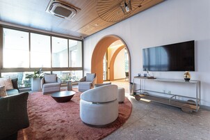 Smart TV 32 polegadas com canais digitais