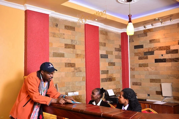 Seasons Airport Hotel Nairobi - Nairobi