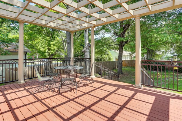 Walk To Dtwn & Freed-hardeman: Home W/ Fenced Yard - Chickasaw State Park, Henderson