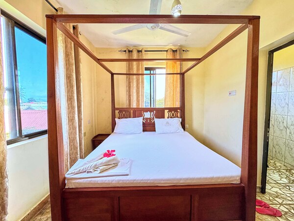 Goldstone Hotel - Diani Beach