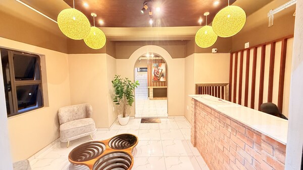 Nexus Luxury Lodge - Springs