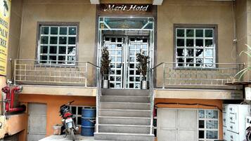 Fachada da propriedade