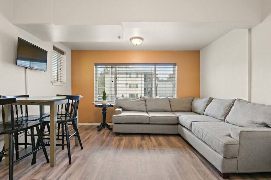 Maple Manor Central Retreat - Spokane, WA