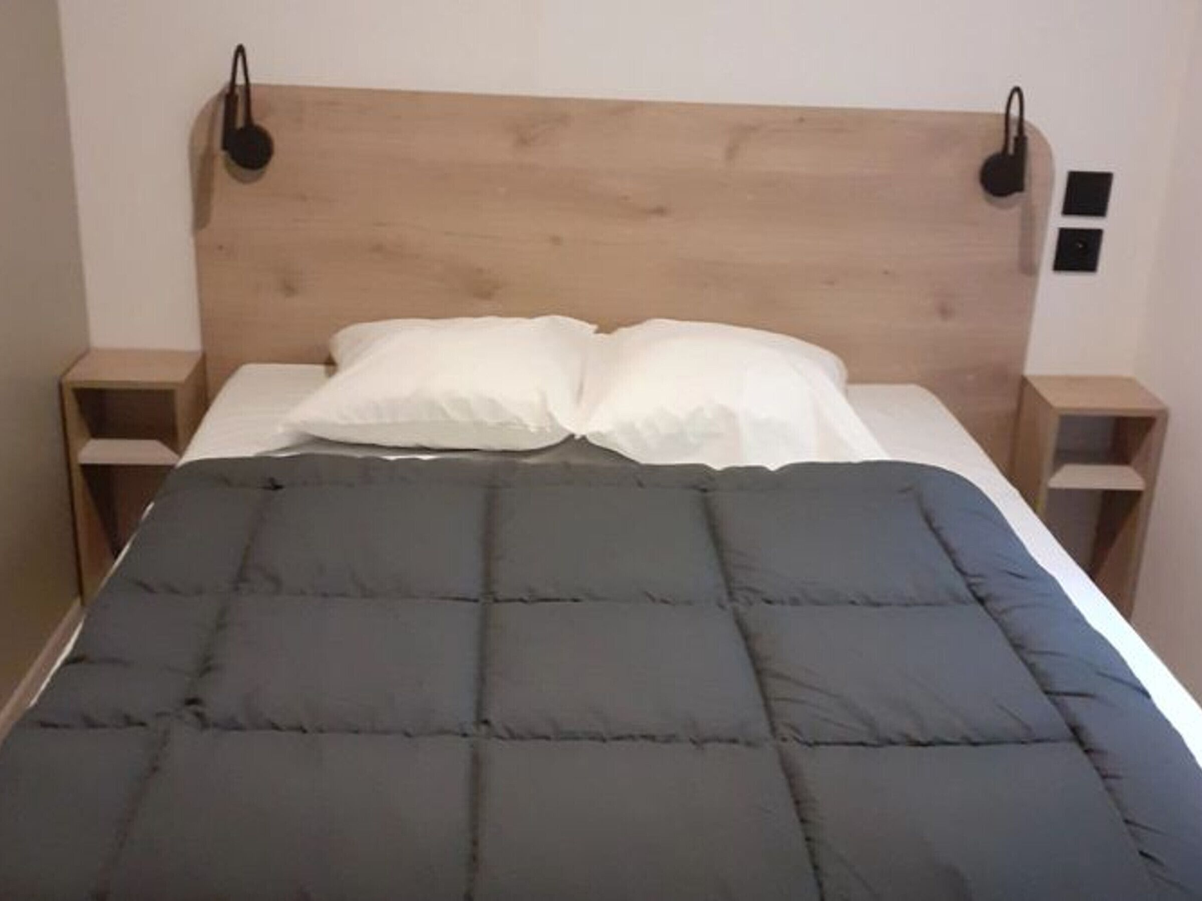 Location Mobil Home Avec Terrasse à Guégon - Josselin