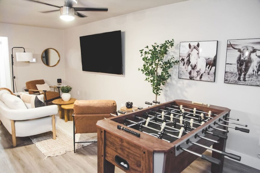 Fort Worth 2br/2ba Home W/ Pool + Games | Sleeps 6 - Rivercrest Drive – Fort Worth