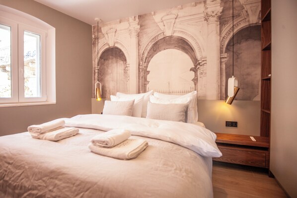 Apartamento luxo | Ferros/tábuas de passar roupa, Wi-Fi de cortesia
