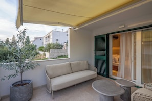 Apartamento, pátio, Vista para a cidade | Terraço/pátio interior