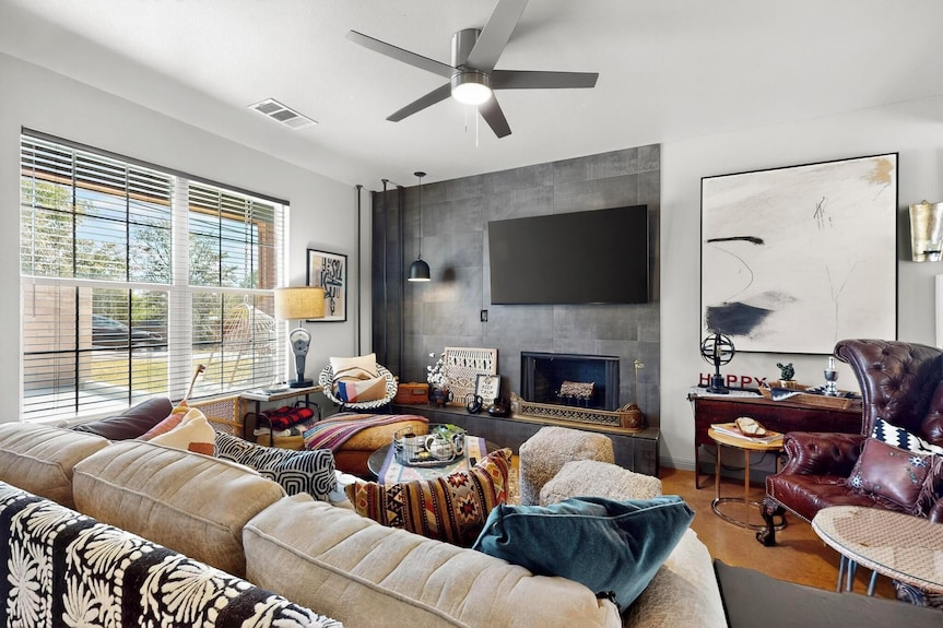 Apache's Den, Total Redo! - Lakeway, TX