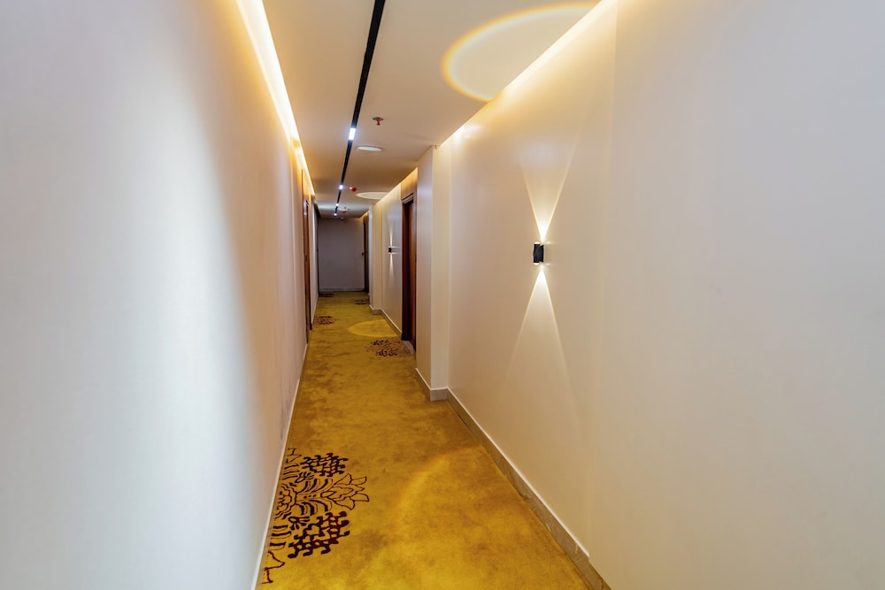 Emerald Dhaka Luxury Hotel - Dhaka