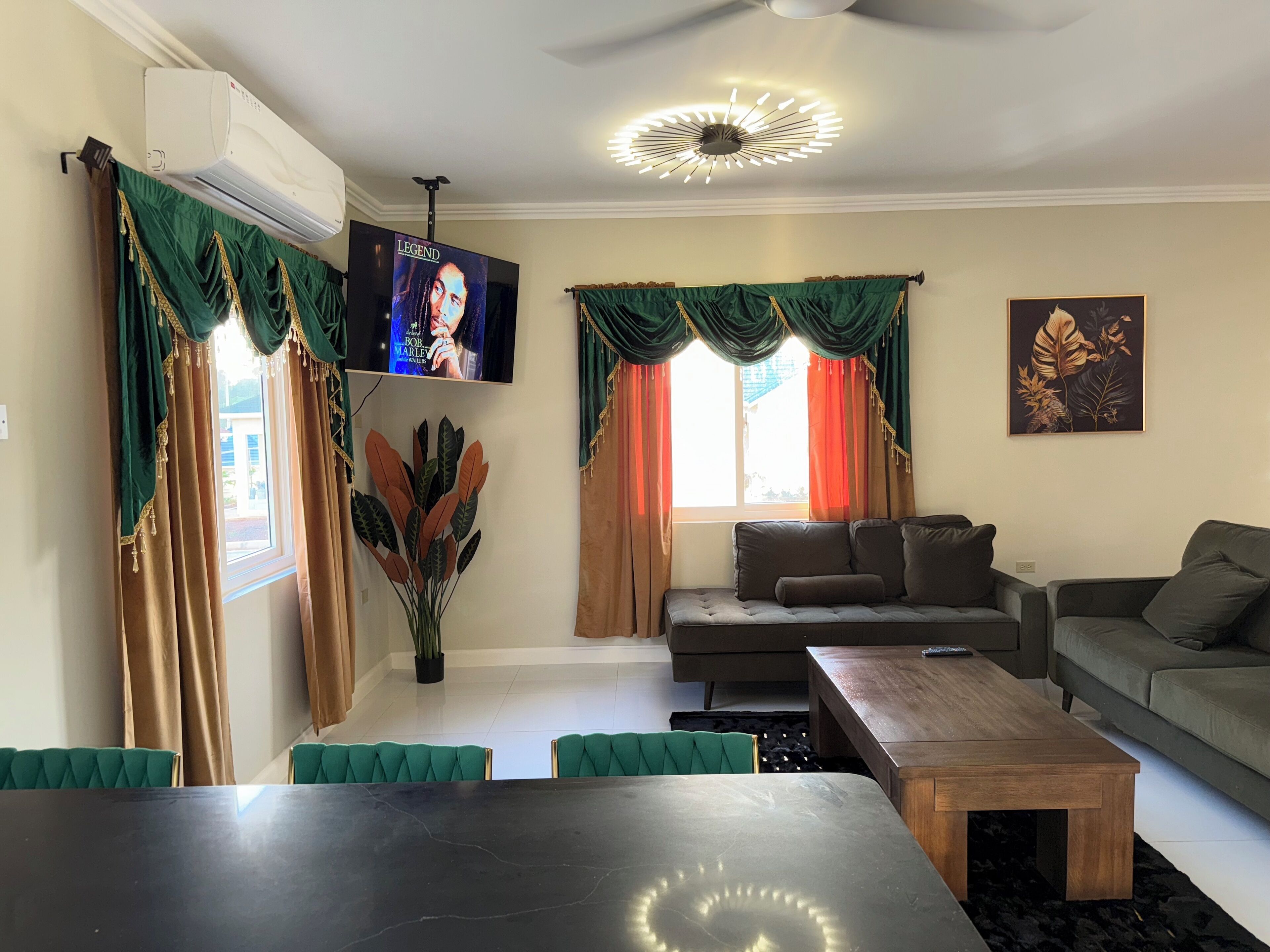 Charming 3-bedroom Villa In Ocho Rios With A View Of The Caribbean Sea - 奧喬裡奧斯