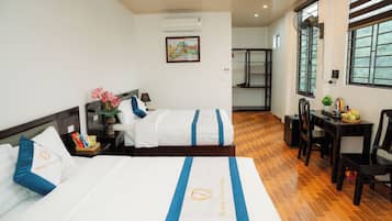 Suíte família, vista para o jardim | Wi-Fi de cortesia