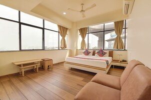 Lençóis de algodão egípcio, roupa de alta qualidade, cofre no quarto 